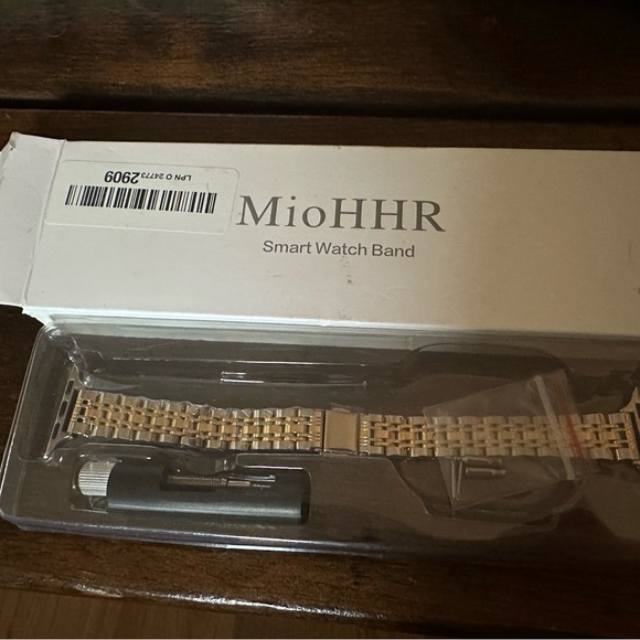 Mio HHR | Jewelry | Mio Hhr New Smart Watch Band With Installation Kit ...